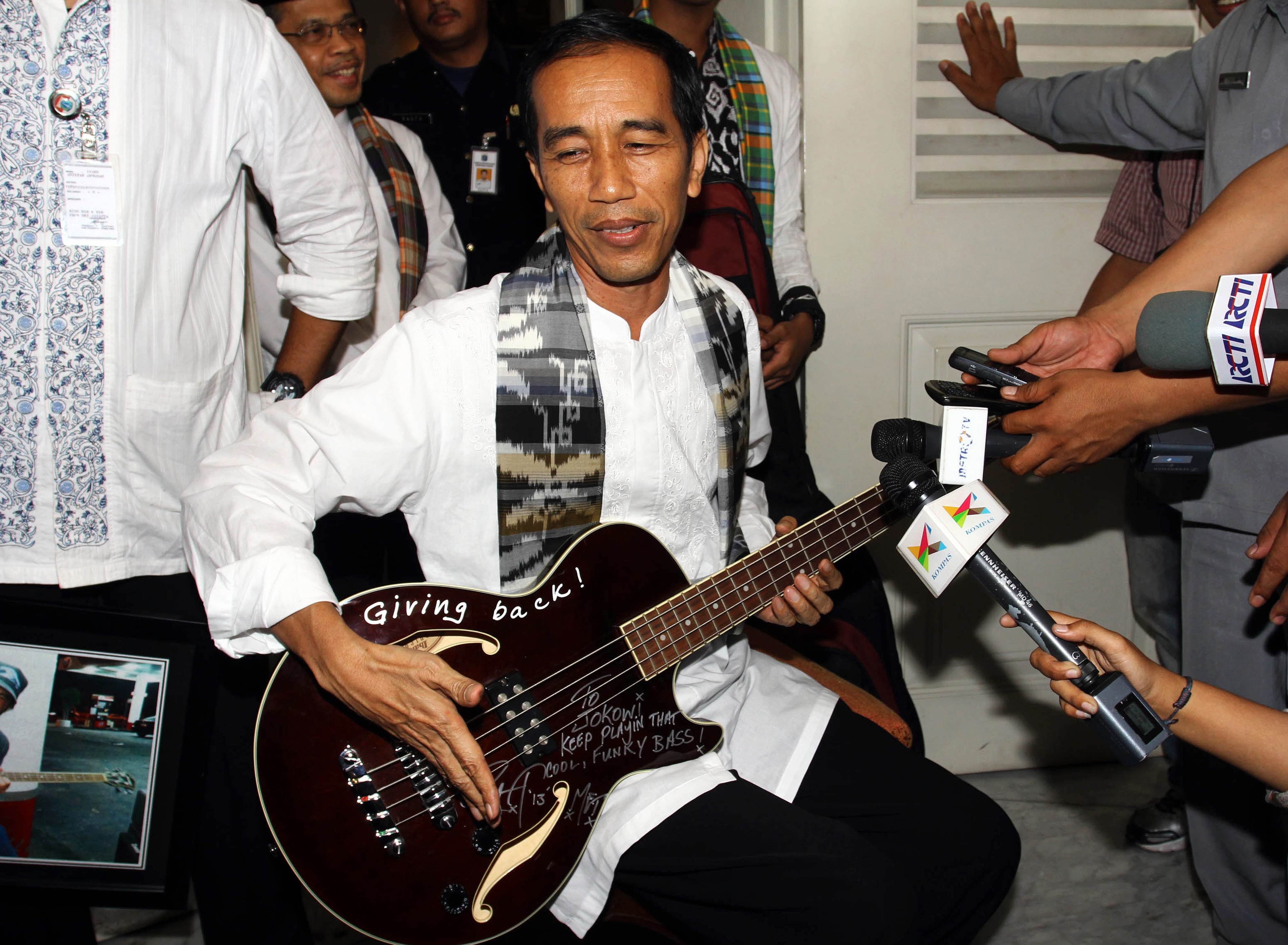 El lado rock de Joko Widodo, presidente electo de Indonesia — Futuro Chile