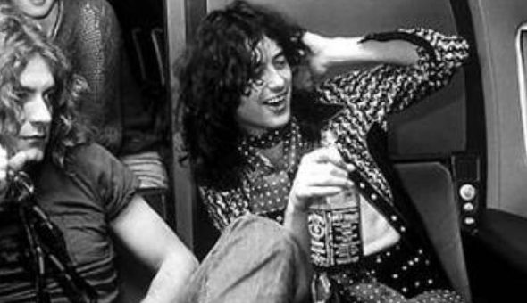 Revelan el avión privado de Led Zeppelin por dentro y sus excesos