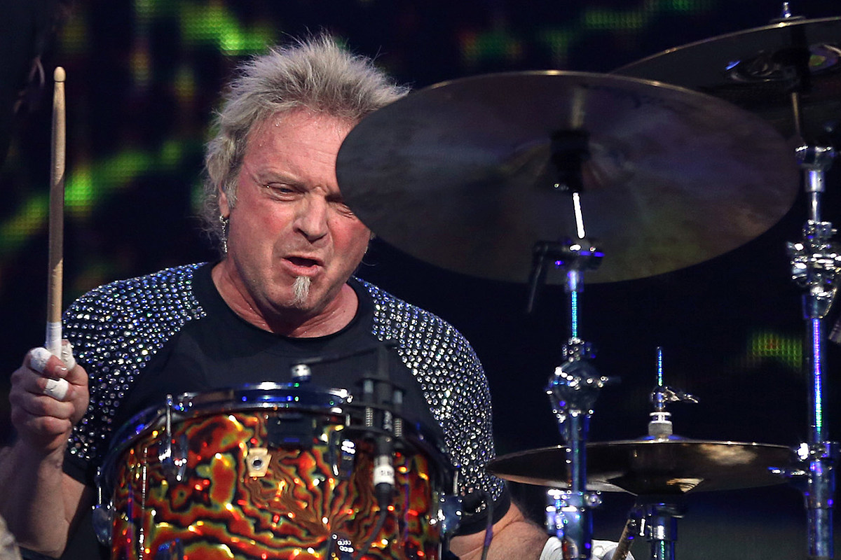 La polémica continúa: Humillante momento para Joey Kramer — Futuro Chile