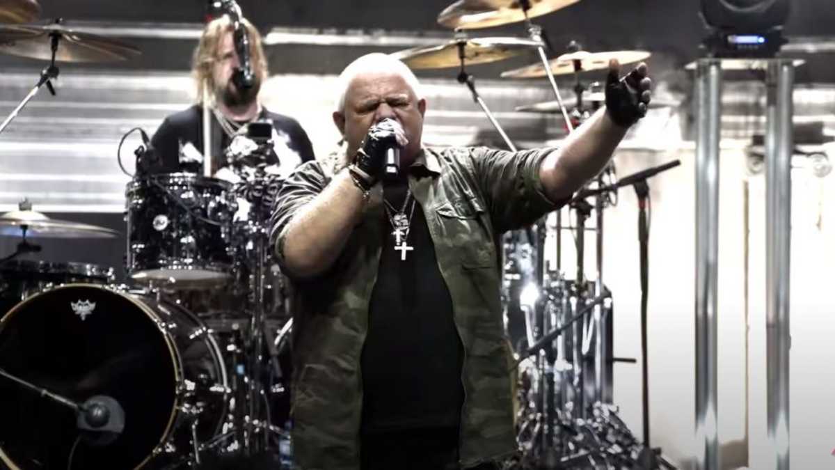 U.D.O. lanzó video de "Wrong sid of midnight", adelanto de DVD en vivo ...