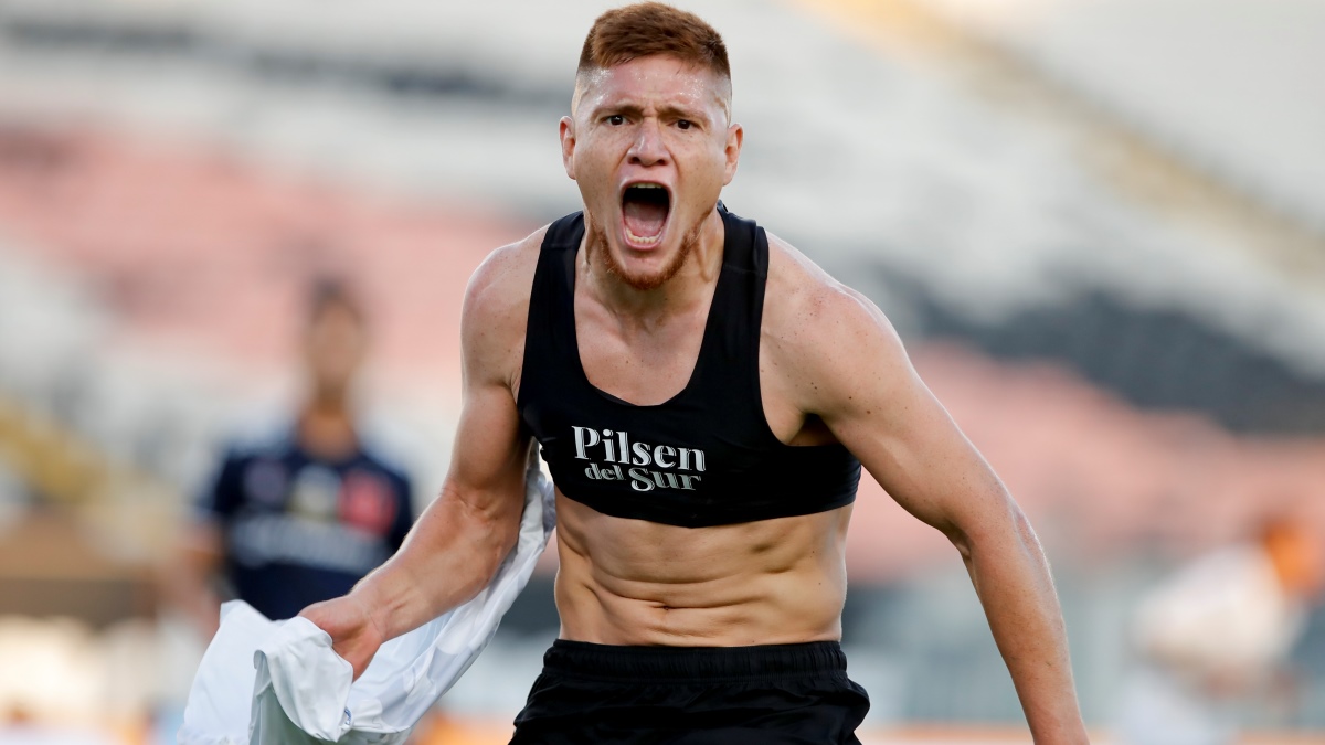 Leonardo Gil: "Estoy contento. Estamos formando un plantel muy lindo ...