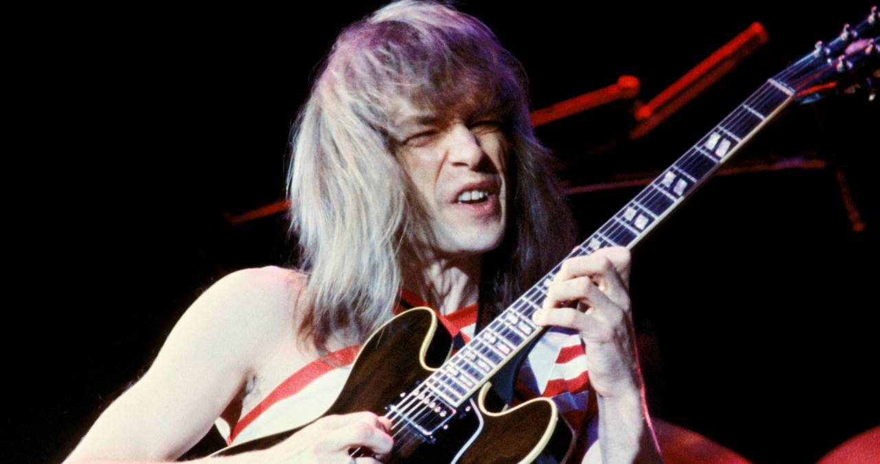ESPECIAL // Los 10 mejores solos de Steve Howe en Yes — Futuro Chile