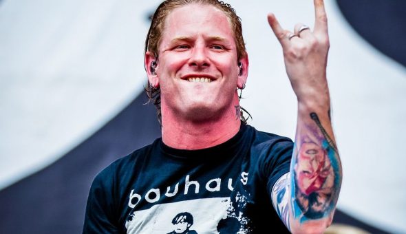Corey Taylor se refiere al momento en que su hijo le dijo que quería ...