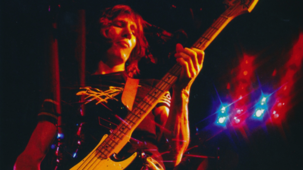 Roger Waters difunde disputadas notas de remezcla de "Animals" de Pink ...