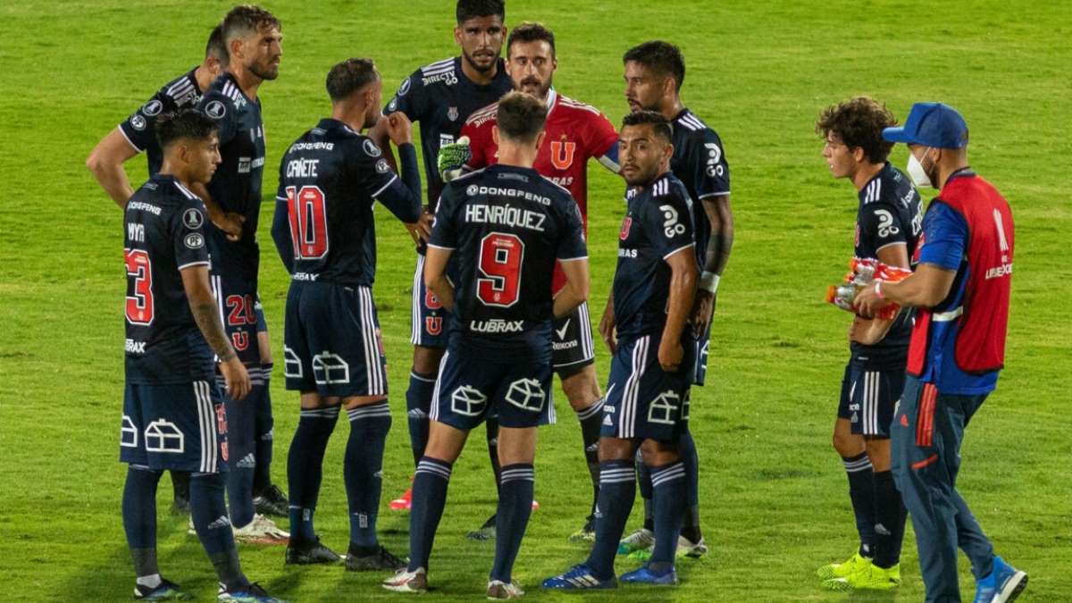 Reconocidos hinchas de la U firman carta pública con fuerte crítica a ...