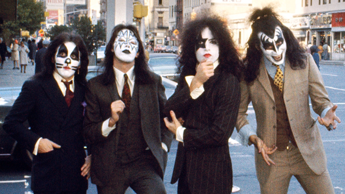 Kiss y "Dressed to Kill": una salida apresurada en medio de ...