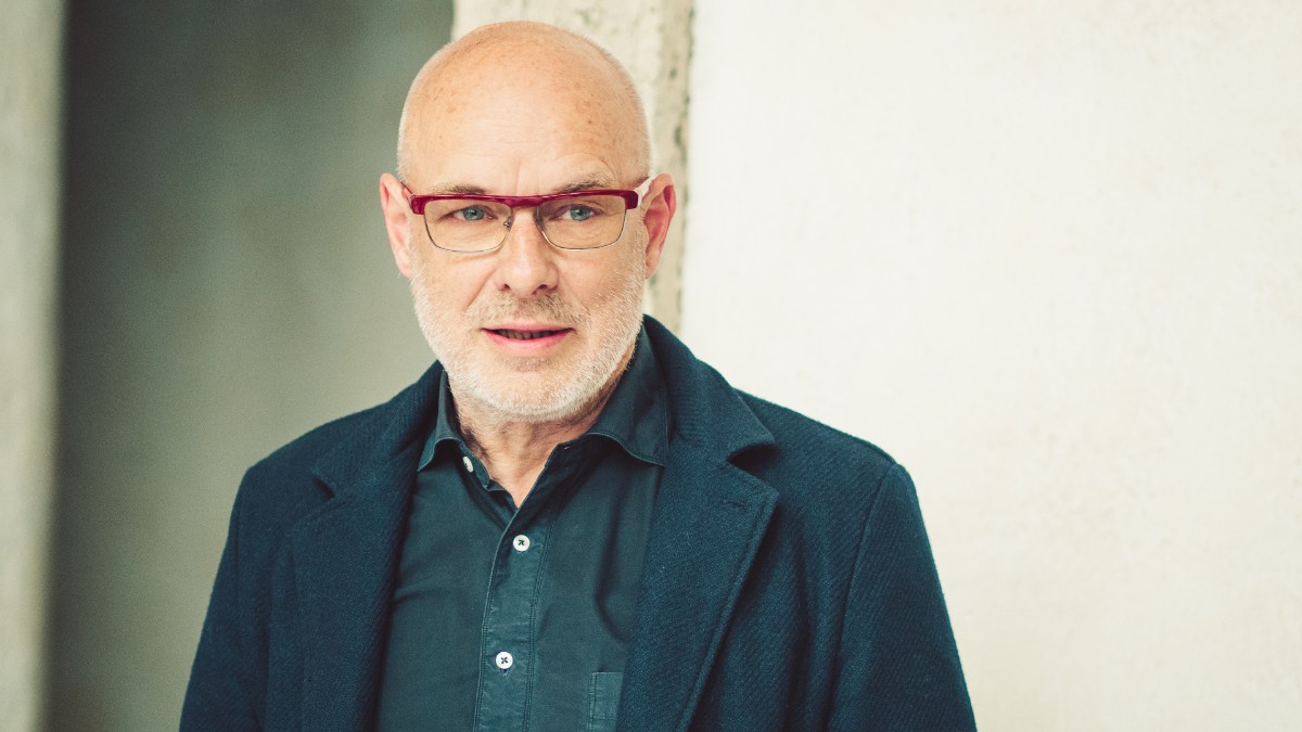 Nuevo documental de Brian Eno celebrará sus 50 años de carrera — Futuro ...