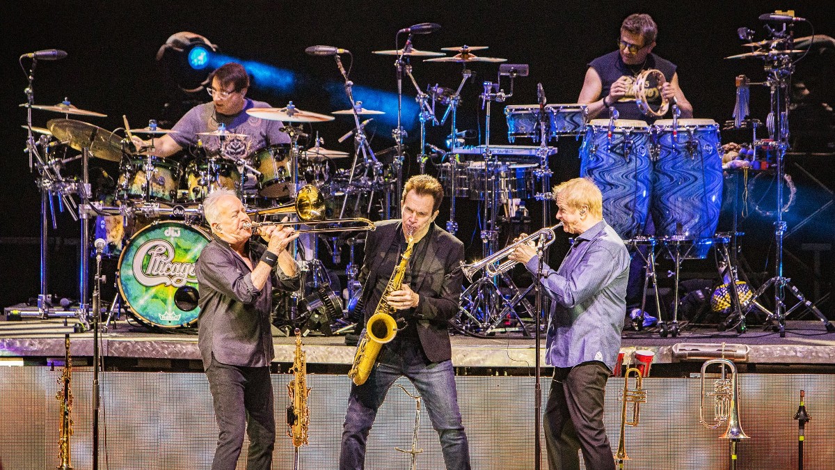 Chicago lanzará nuevo disco por sus 55 años y libera los primeros ...