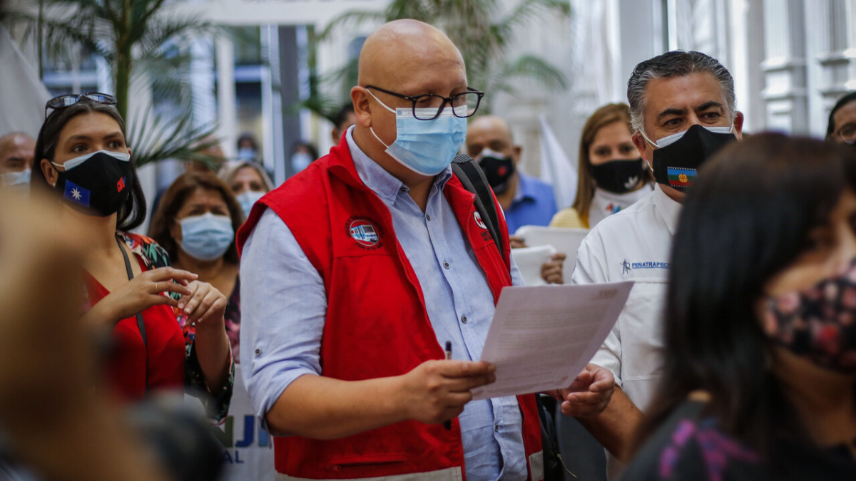 Eric Campos: "quiero solidarizarme con todos los usuarios que lo están ...
