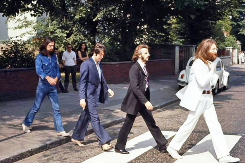 Haciendo historia cruzando Abbey Road: a 56 años de la legendaria foto ...