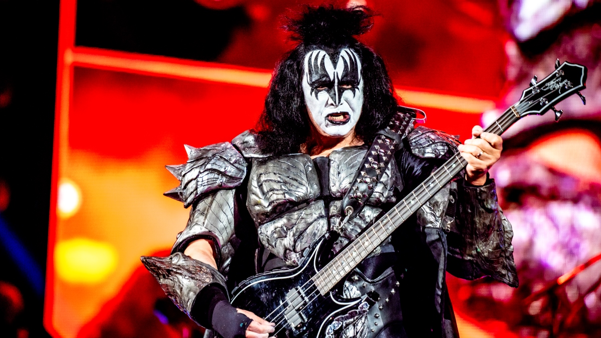 Gene Simmons asegura que no tiene amigos — Futuro Chile