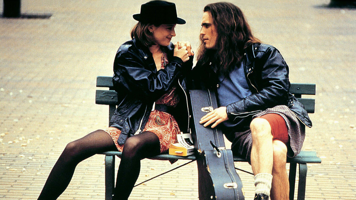 "Singles": una instantánea del grunge de Seattle de los 90 — Futuro Chile