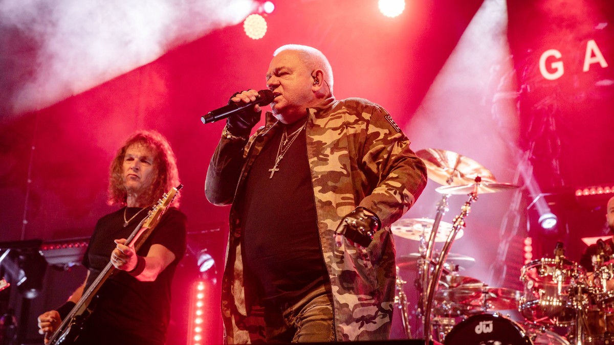 Revisa los horarios para el concierto de U.D.O. en Santiago — Futuro Chile