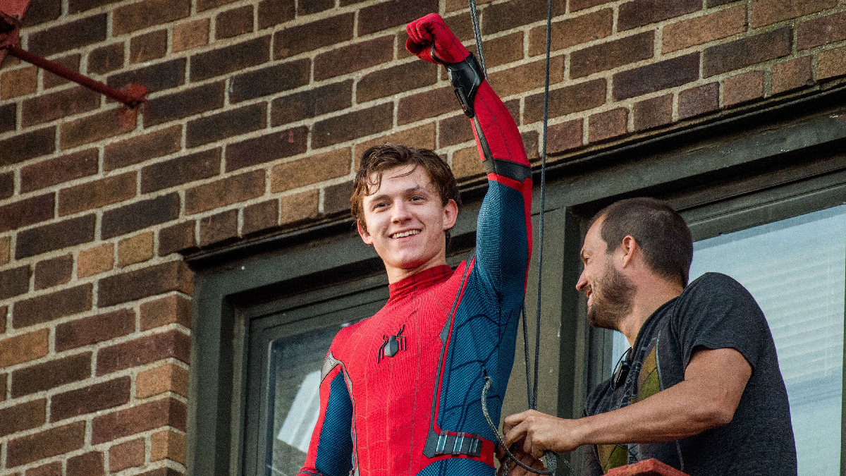 Rumor Tom Holland Firmó Para Volver Como Spider Man Al Mcu — Futuro Chile