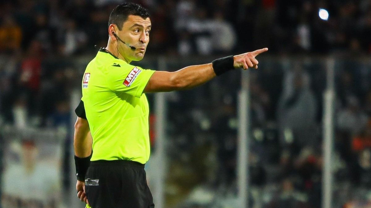 Terremoto en el arbitraje nacional: Desvinculan a 14 árbitros de la ANFP — Futuro Chile