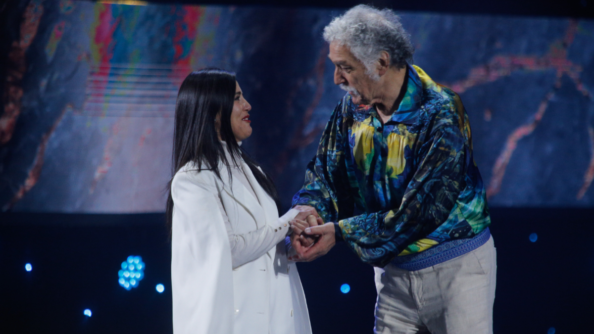 "Es gracias al público": La alegría de Claudio Parra tras recibir ...