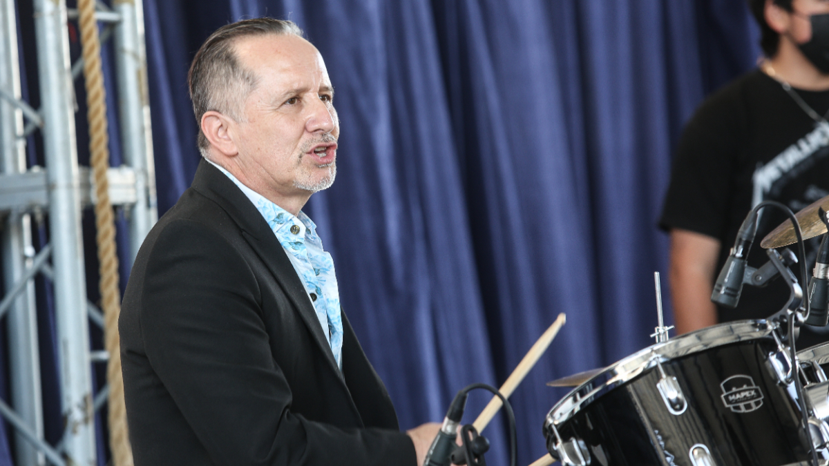 La nueva banda de Miguel Tapia y su vuelta a "Corazones" — Futuro Chile