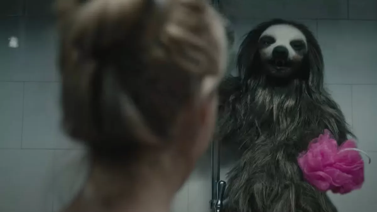 "Slotherhouse": la película de un oso perezoso asesino que está ...