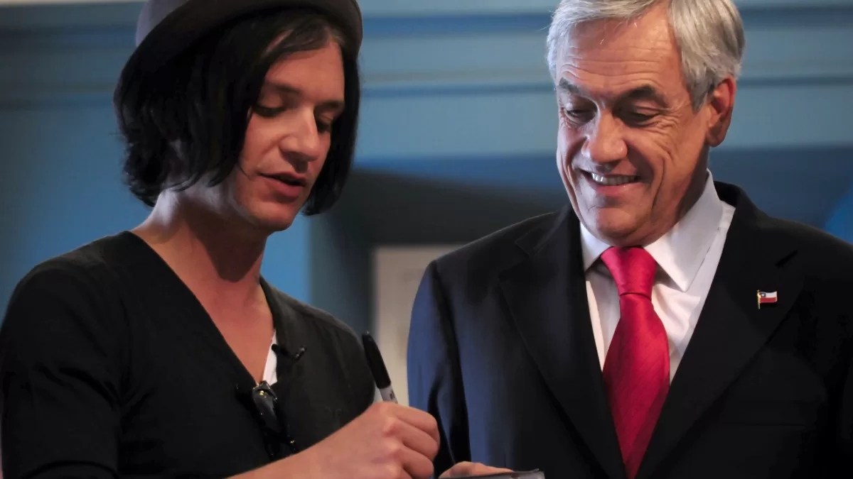 Ni el sueño más extraño: la vez en la que Placebo le regaló un disco firmado al ex presidente ...