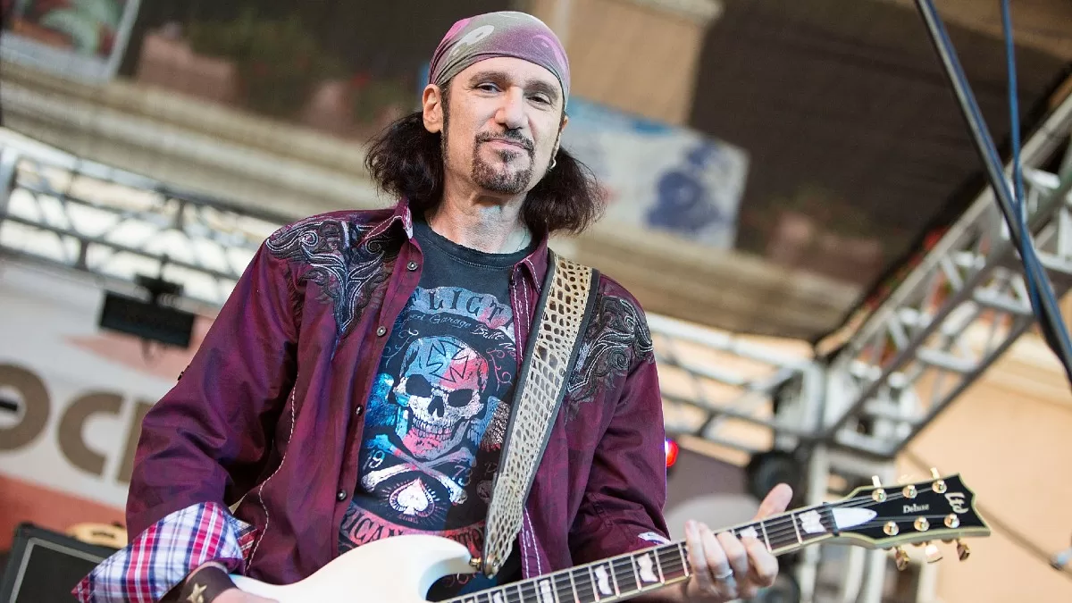Bruce Kulick deja Grand Funk Railroad después de 23 años — Futuro Chile