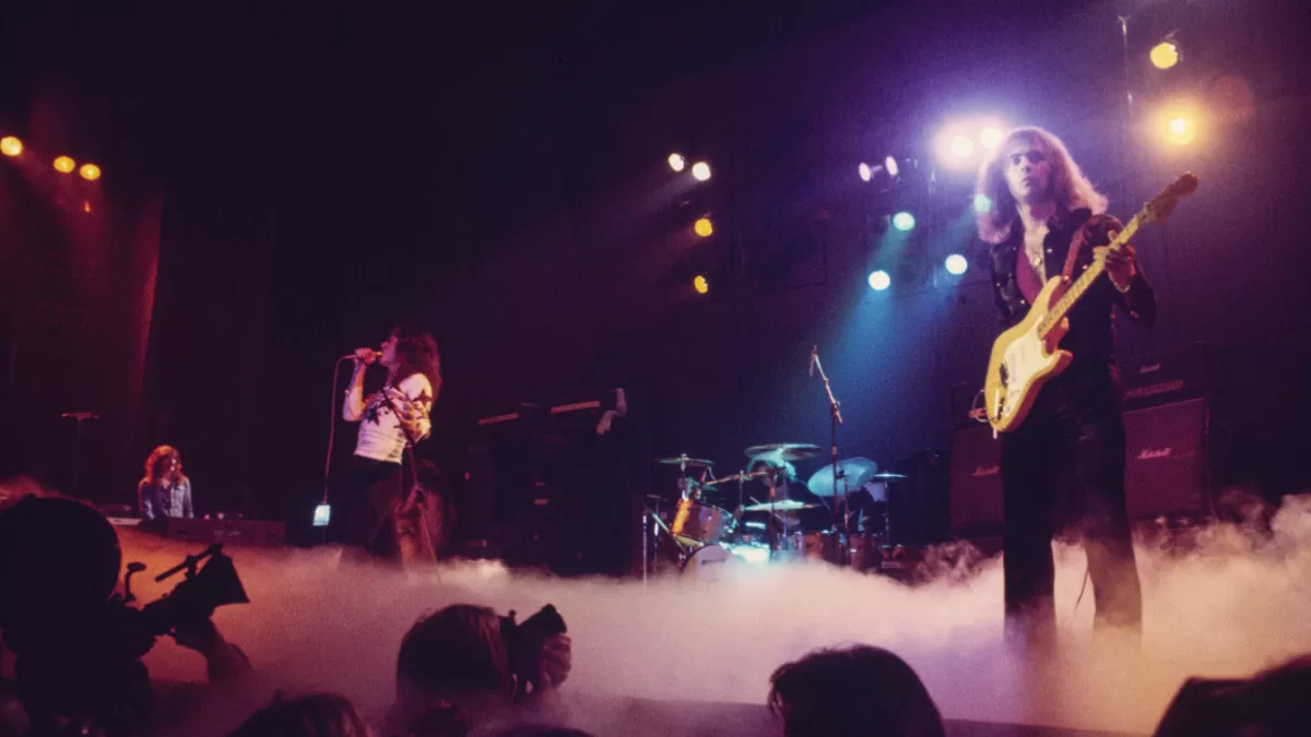 Deep Purple libera nuevo video para "Smoke on the Water" — Futuro Chile