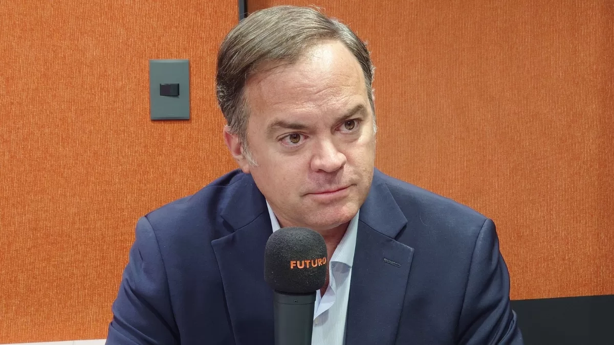 "No estoy de acuerdo con Lavín": Matías Walker afirma que "horas extra tienen que ser la ...