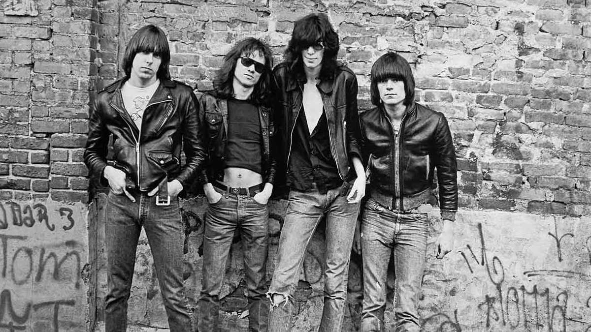 Ramones: a 48 años de su debut homónimo, piedra angular del punk ...