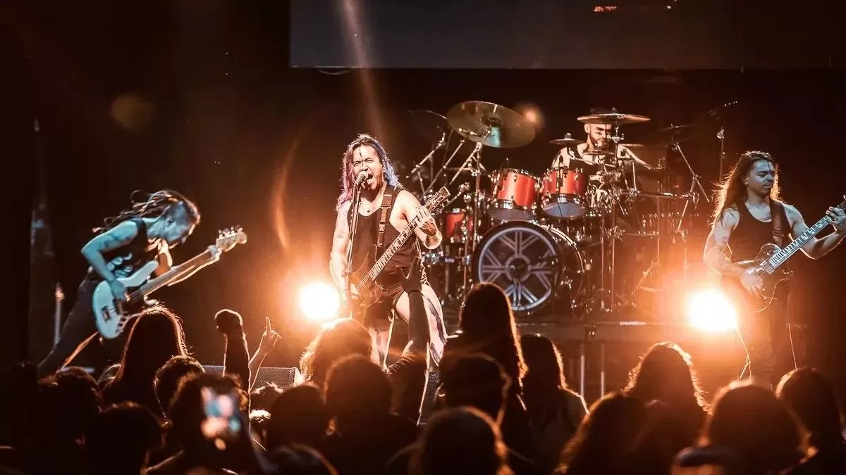 “ÜL”: el poderoso renacer musical de Mawiza, la banda de metal más importante de 2025 según ...