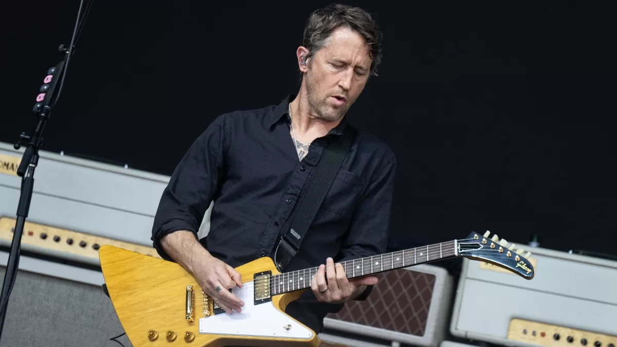 Chris Shiflett: estos son los 5 riffs que cambiaron su vida — Futuro Chile