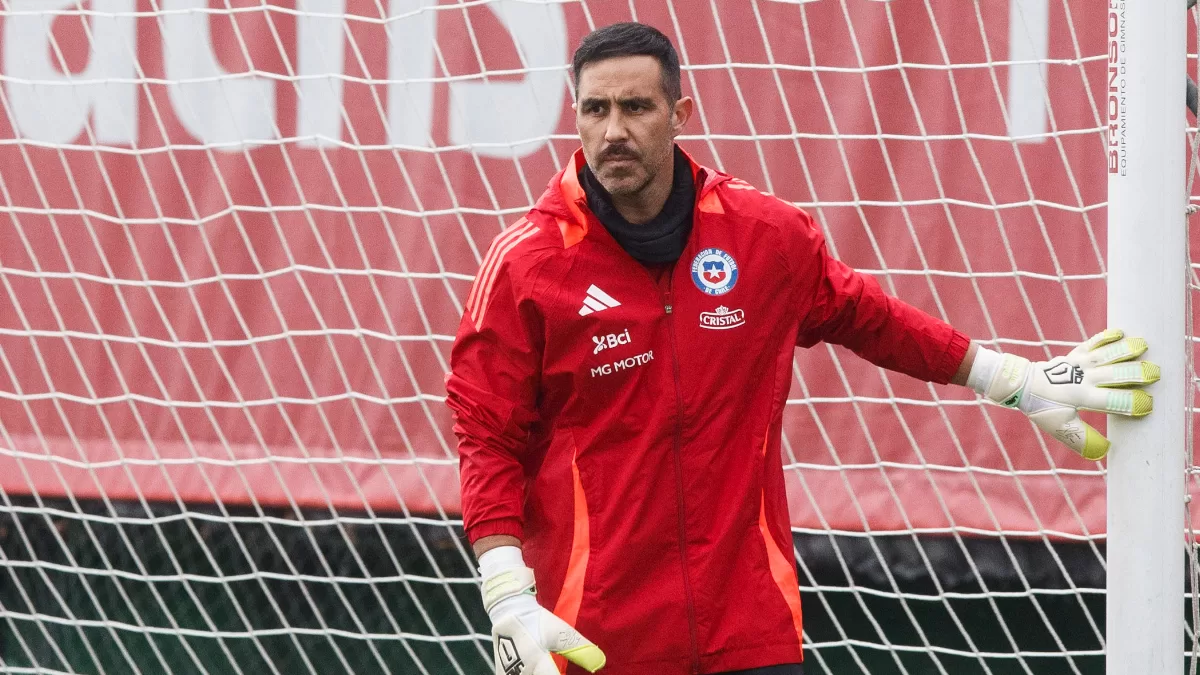 Claudio Bravo sondea el retiro tras la Copa América: "Depende de lo que ...