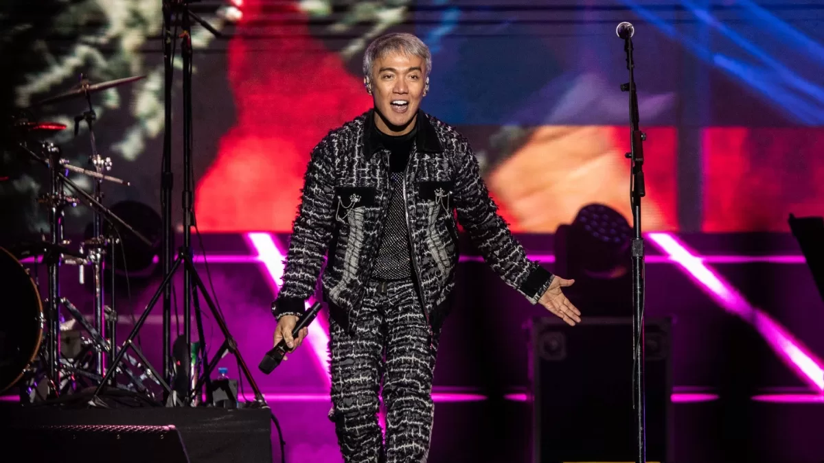 Arnel Pineda ofrece dejar Journey si suficientes fans le dicen "Vete ...