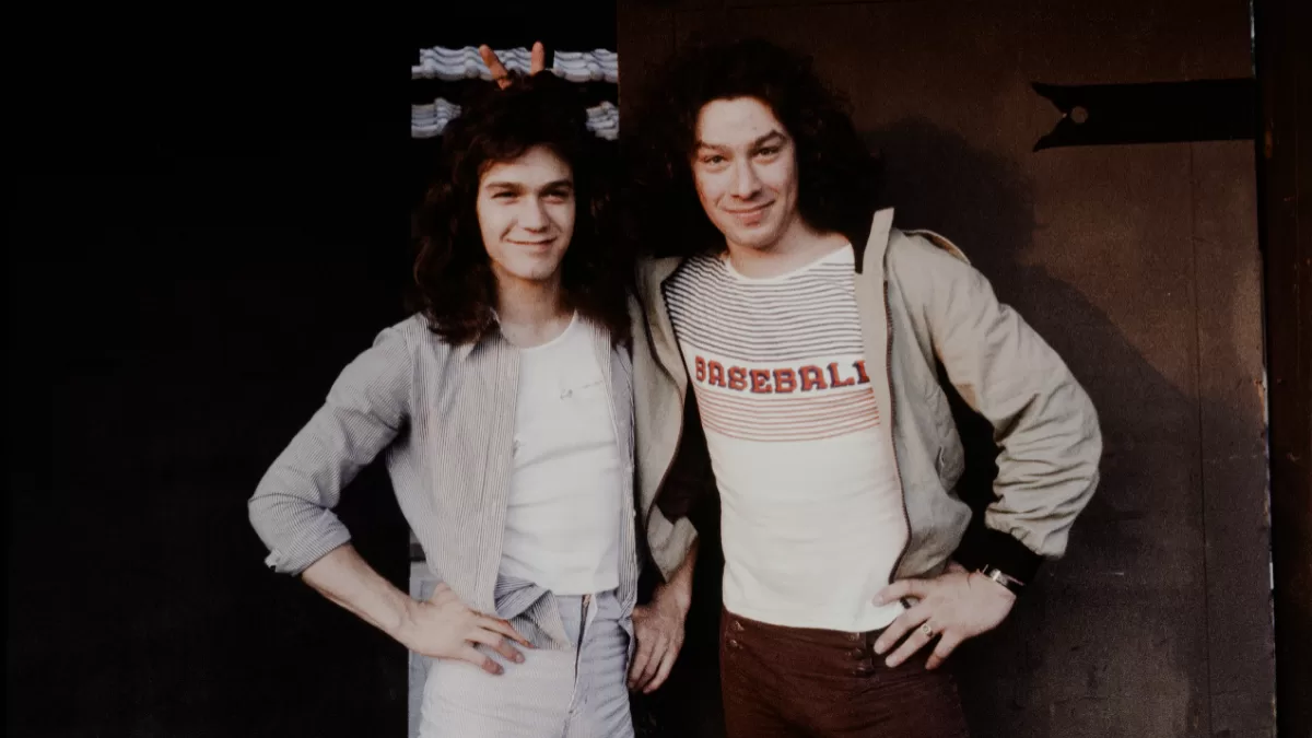 Alex Van Halen confirma que Eddie dejó material inédito para "tres a ...