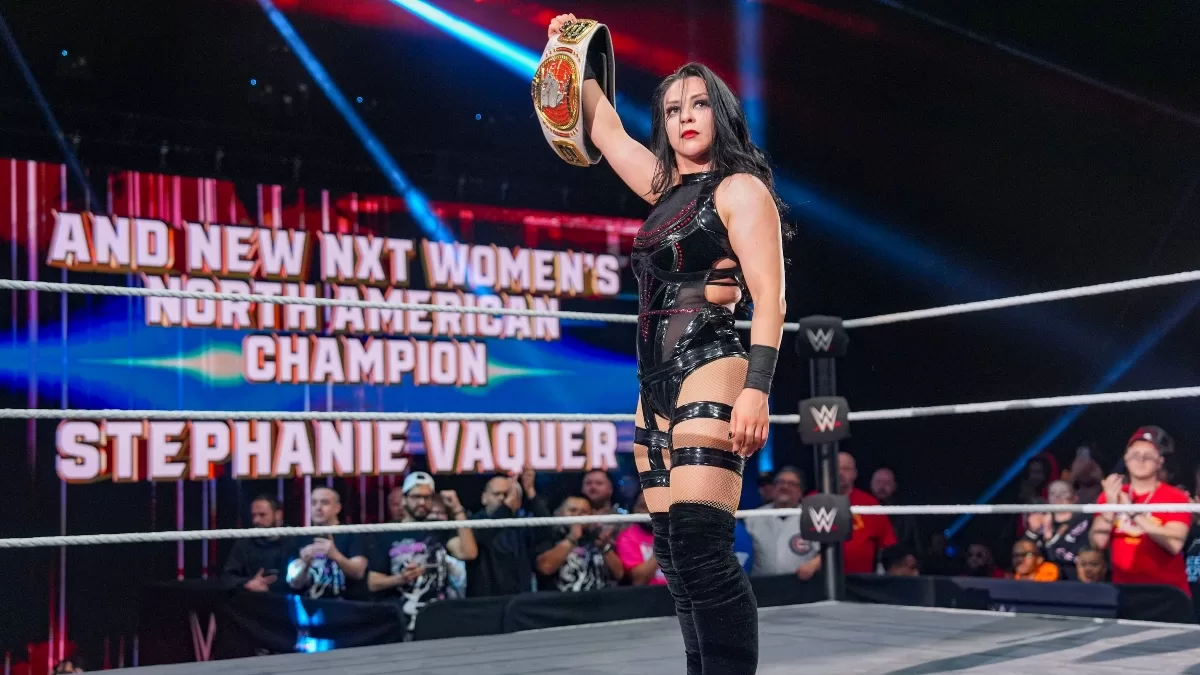 ¡La cuenta oficial de la WWE lo confirmó! Stephanie Vaquer logra ...