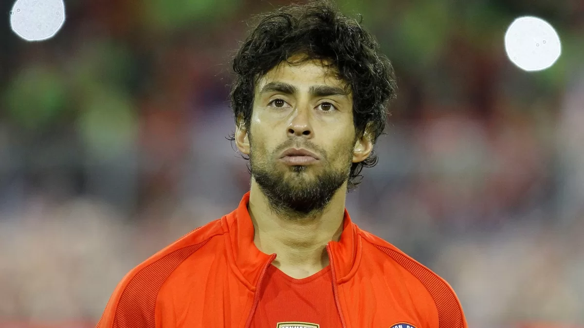 Jorge Valdivia vuelve a "La Roja", pero deberá cumplir importante ...