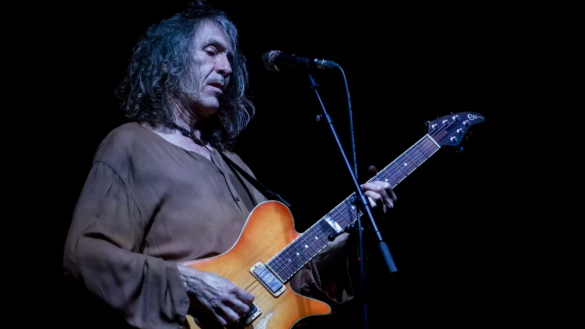 Robe Iniesta, líder de Extremoduro y figura clave del rock español ...