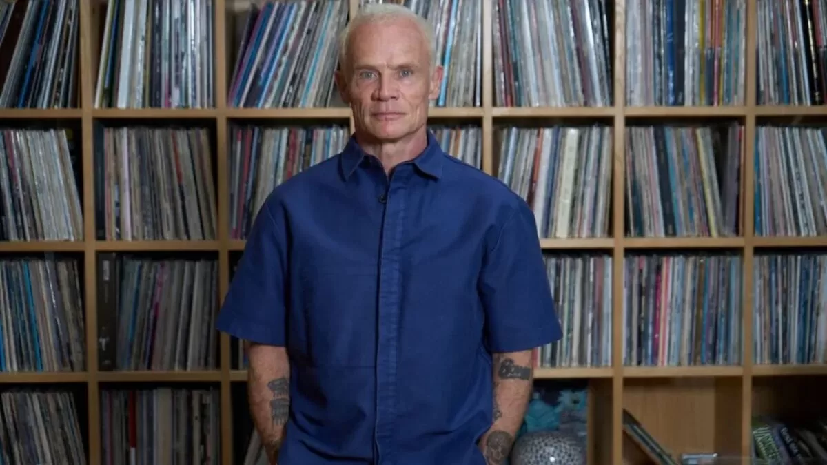 Flea anuncia su primer disco solista y estrena adelanto: No solo toca ...
